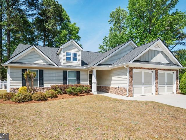 306 Day Lily Way