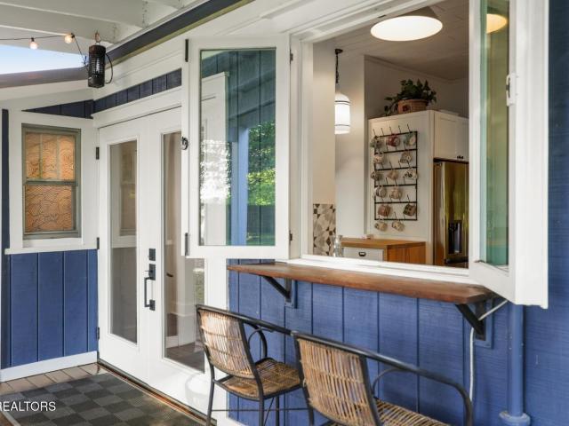 306 Dahlia Drive