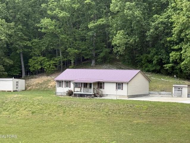 306 Dalton Rd, Harrogate, TN 37752