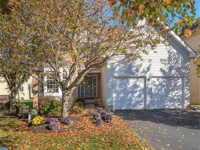 306 Dunwoody Dr, Blue Bell, PA 19422