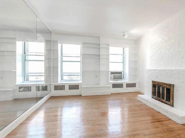 306 E 81st Street 2