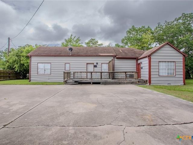 306 E Brazos A and B St, Victoria, TX 77901