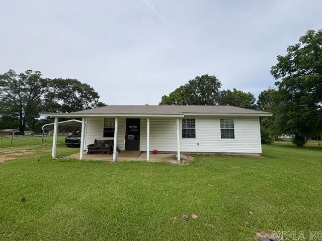306 E Second St, Blevins, AR 71825
