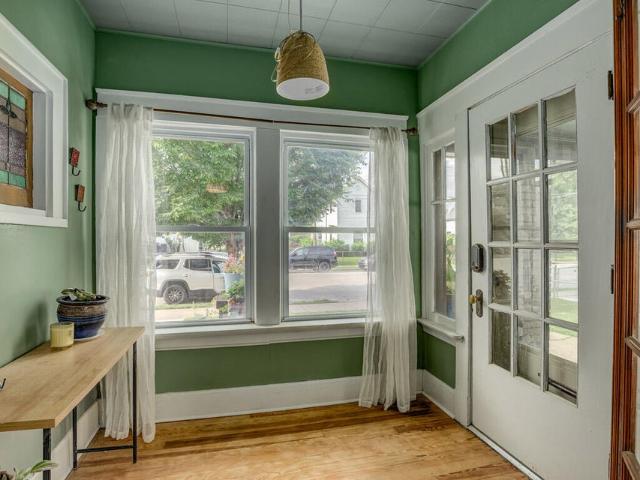 306 E Southern Avenue