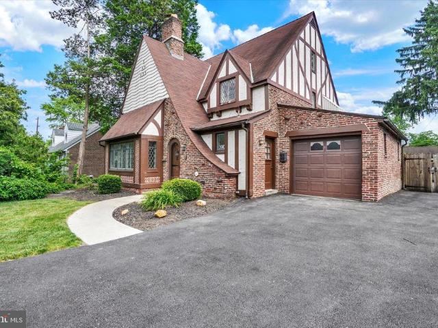 306 Elmwood Boulevard