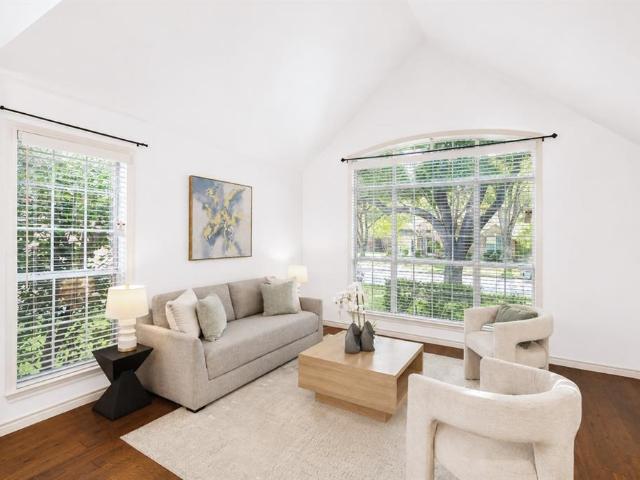 306 Fairfax Drive