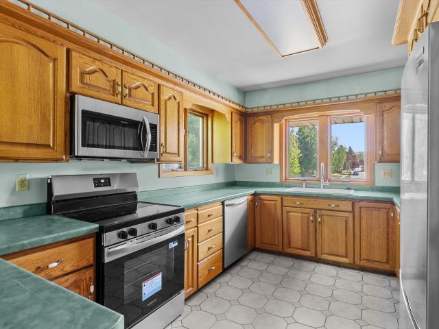 306 Fenway Ter