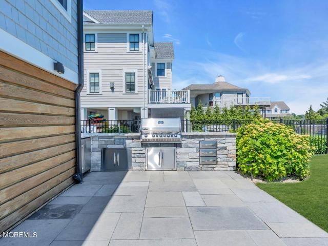 306 Fisk Avenue