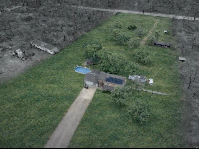 306 Flores Oaks Dr, Floresville, TX 78114 | MLS #1941