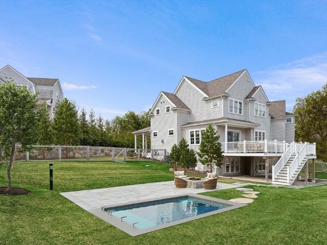 306 King St, Cohasset, MA 02025 | MLS #73494 | Compass