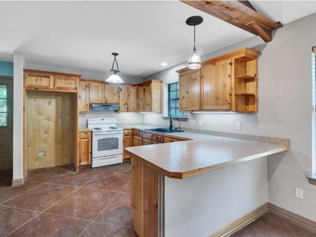 306 Homesite Road