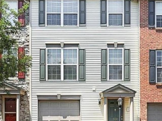 306 Harvest Field Ln, York, PA 17403