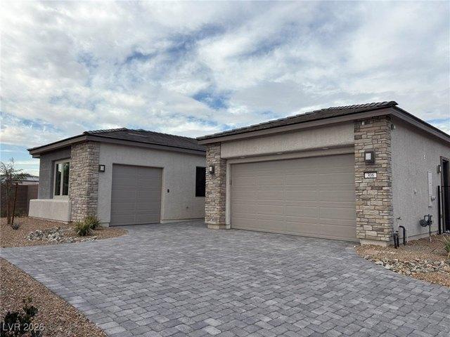 306 Heartshine Ct, Las Vegas, NV 89183