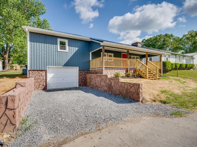 306 Hemlock Street