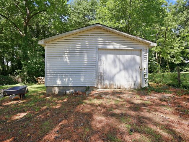 306 Oakgrove Drive