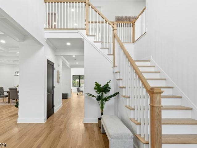 306 Orange Ave