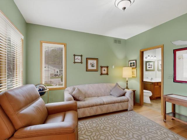 306 Orchard Ridge Road NW