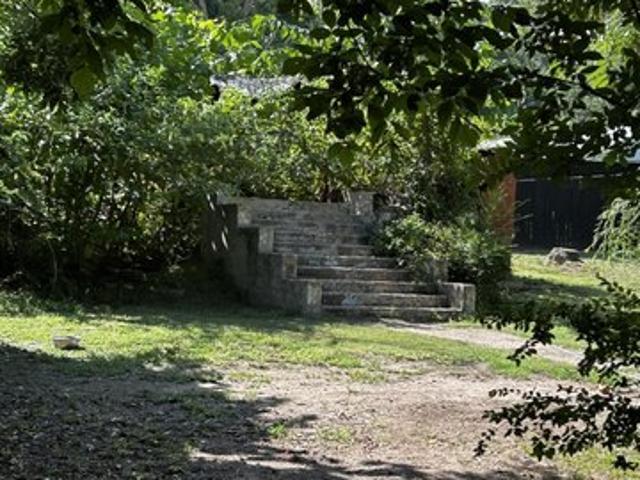 306 Louisiana Ave, Etowah, TN 37331
