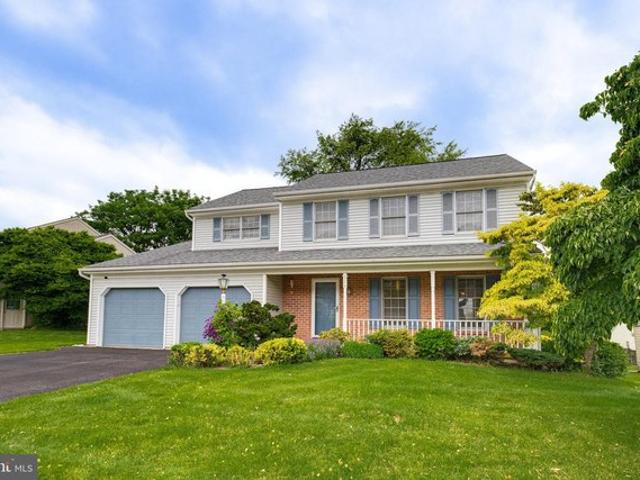 306 Laurel Oak Ln, Lancaster, PA 17602