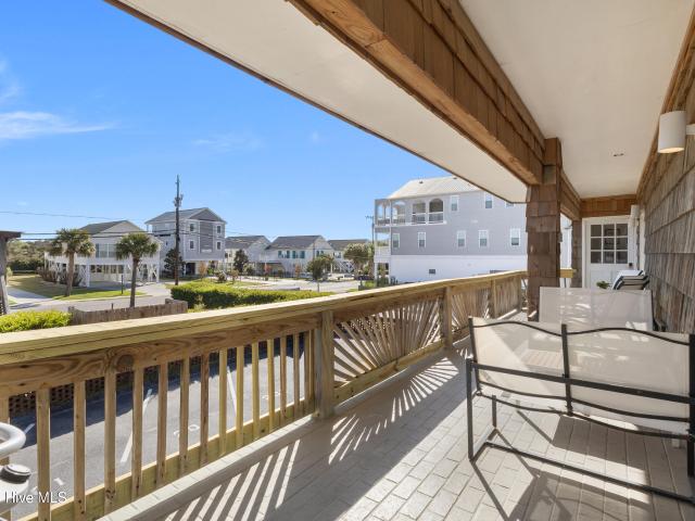 306 Lake Park Boulevard S # Unit 102