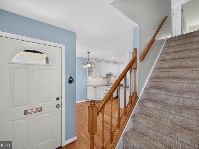 306 Livingston Court