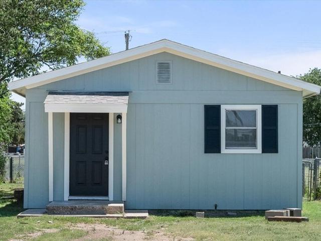306 Main St, Idalou, TX 79329