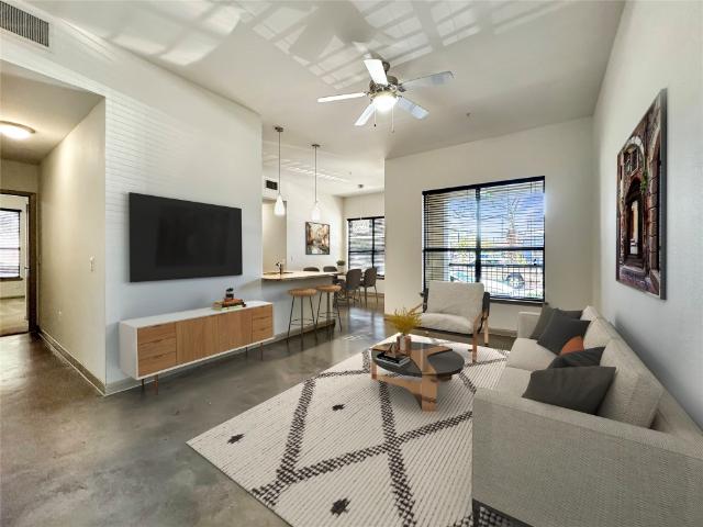 306 McGowen St, Unit 1126, Houston, TX 77006 | MLS #73055 | Compass
