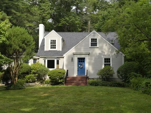 306 Merriam St, Weston, MA 02493