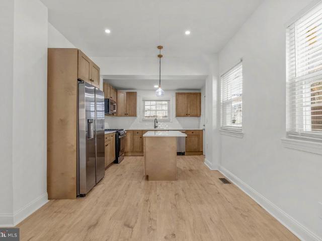 306 Mifflin Street