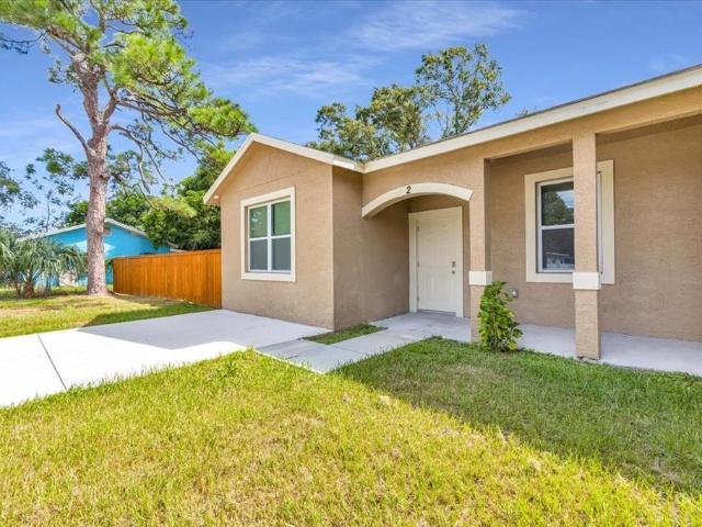306 N 18th Ct, Unit 2, Fort Pierce, FL 34950 | MLS #B26048