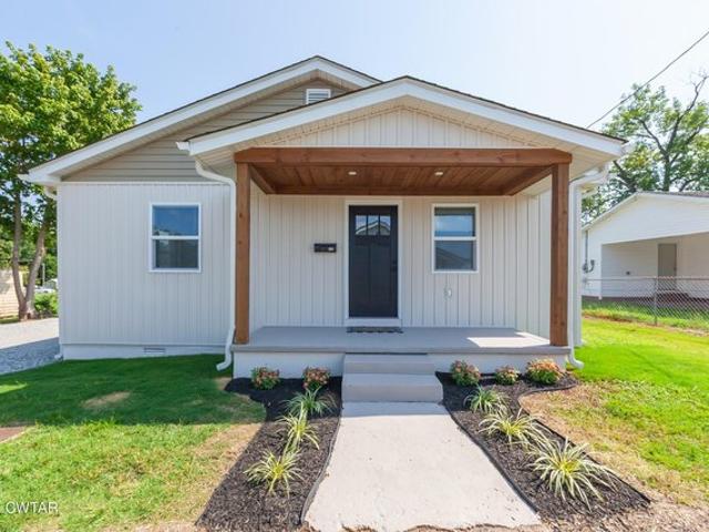 306 N Church St, Trenton, TN 38382