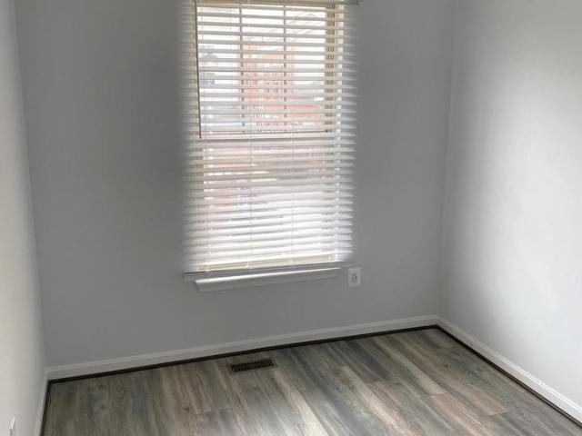 306 N Fremont Avenue 4 Bedroom Apartment for Rent at 306 North Fremont Avenue #2, Baltimore, MD 21201 Poppleton