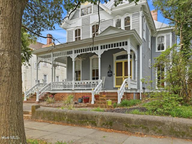 306 S 4th Street