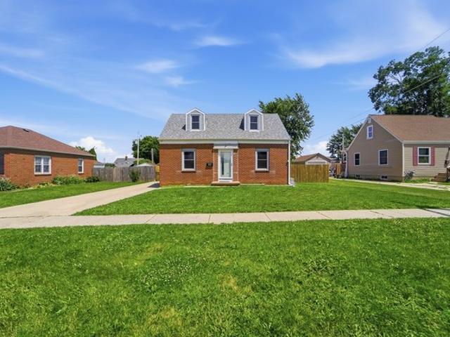 306 S 14th Ave, Marshalltown, IA 50158