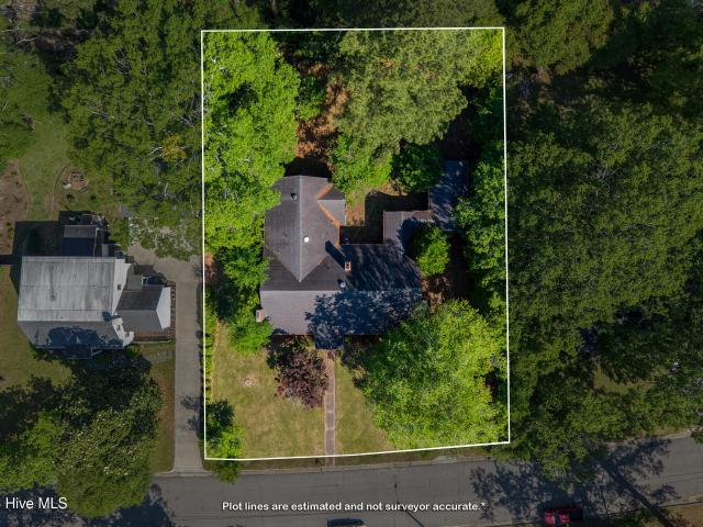 306 S Howard Circle