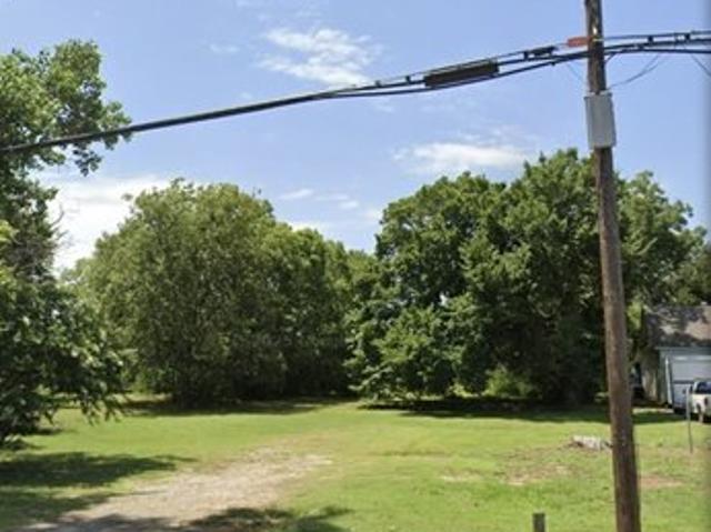 306 S Kaufman St, Seagoville, TX 75159