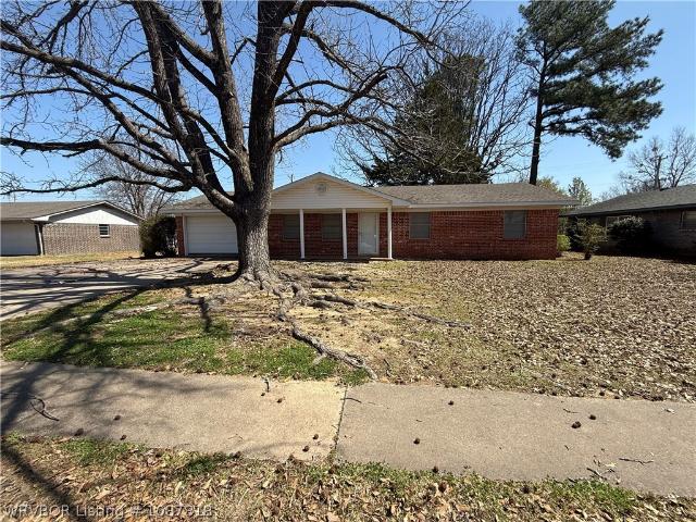 306 S Mcgee Drive