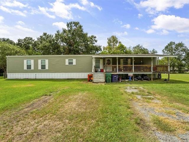 306 S Stockwell Ave, Iowa, LA 70647