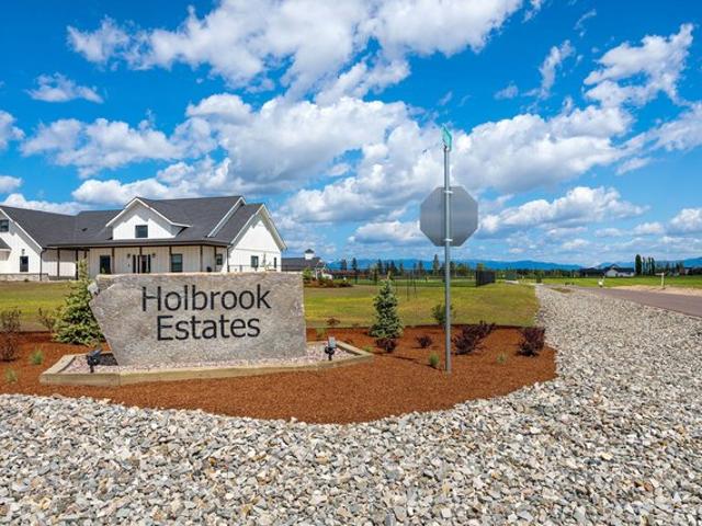 306 Scarface Peak Dr, Kalispell, MT 59901