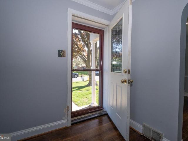 306 Sedgewood Road