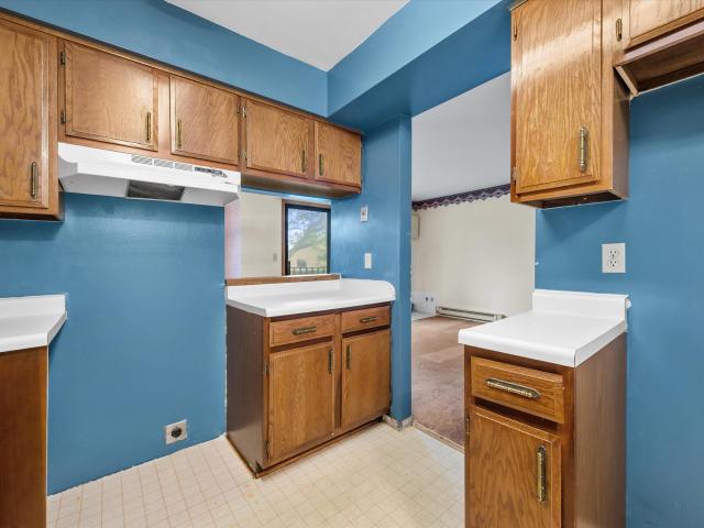 306 Sheffield Rd, Unit 3