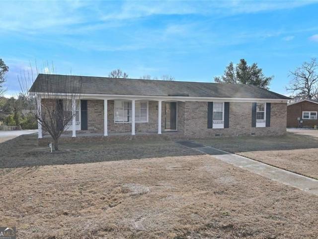 306 Skylark Road