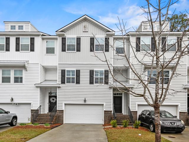306 Spindlewood Way, Charleston, SC 29414 | MLS #26012 | Compass