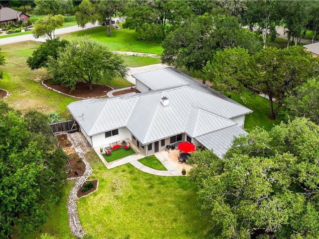 306 Spring Hollow