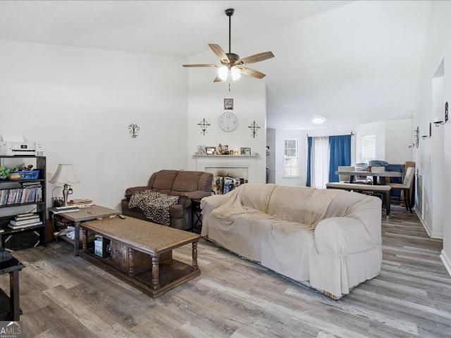 306 Ponderosa Trail