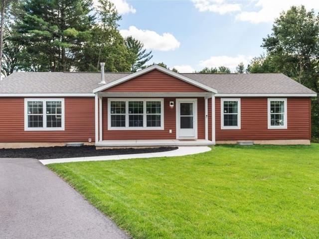 306 Pine Meadow Ct, Wisconsin Dells, WI 53965