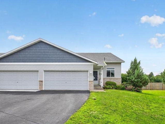306 Pine St, Cannon Falls, MN 55009