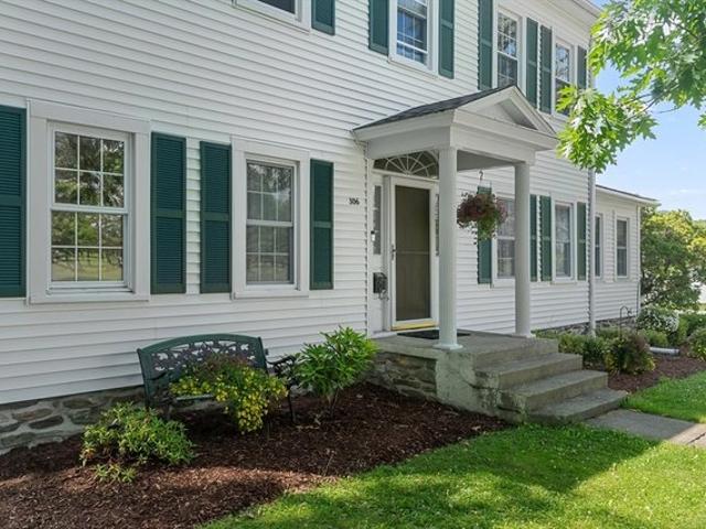 306 Pleasant St, Leicester, MA 01524