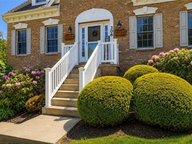 306 Providence Dr