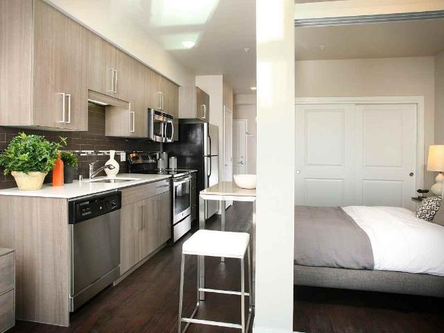 306 Queen Anne Studio Apartment for Rent at 306 Queen Anne Ave N, Seattle, WA 98109 Lower Queen Anne